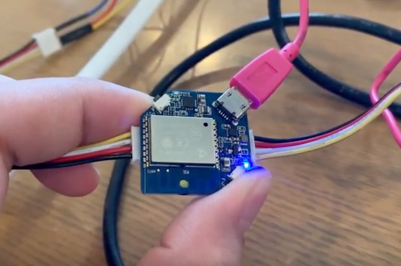 FactoryScientist/Wio-NodeをArduinoとしてプログラミングする : Recipe